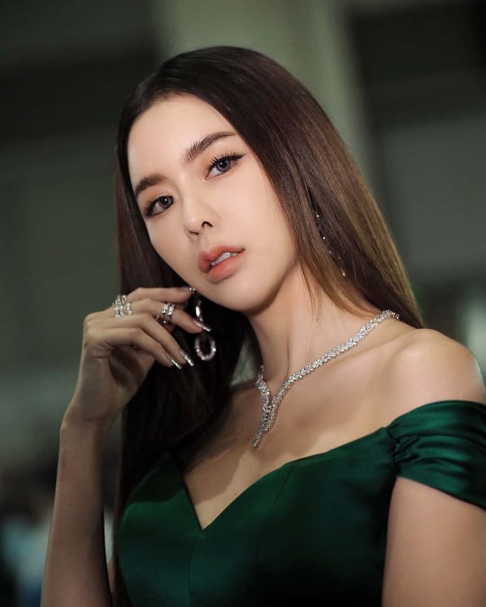 Ice Preechaya បិទមាត់លែងជិត ព្រោះតែកែសម្ផស្ស? - Khmerload | Cambodia ...