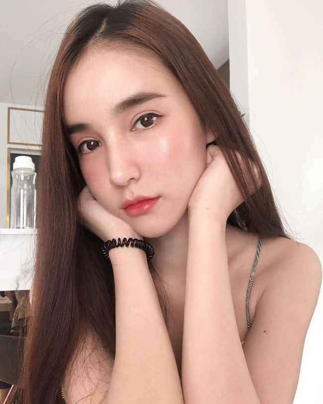 ស្រីល្មមៗសុំចាញ់! បើមិនប្រាប់មិនដឹងជាភេទទី៣ទេ Yoshi កាន់តែស្អាតគ្រប់ជ្រុង - Khmerload | Cambodia ...