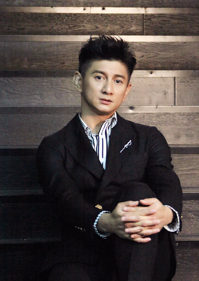 Nicky Wu ពីមុនបាត់ទៅណា? ពេលនេះ តែងខ្លួនដូច តាចាស់ ហ្វេនៗរិះគន់ព្រាត ...