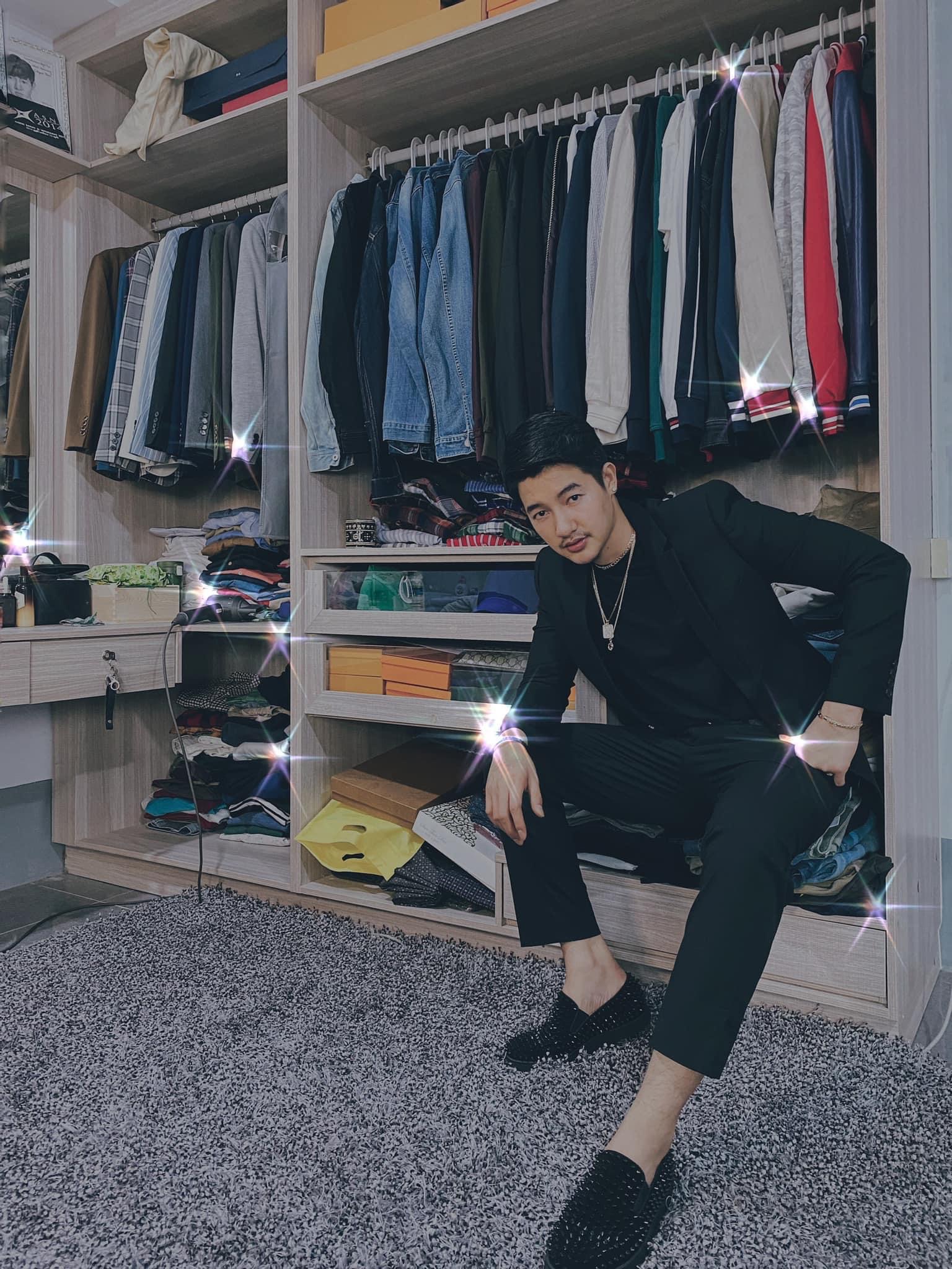 အနက်ရောင်ဖက်ရှင်လေးနဲ့ အထာကျကျ ခန့်ညားလွန်းနေတဲ့ ညိမ်းသော်ရဲ့ ပုံရိပ ...