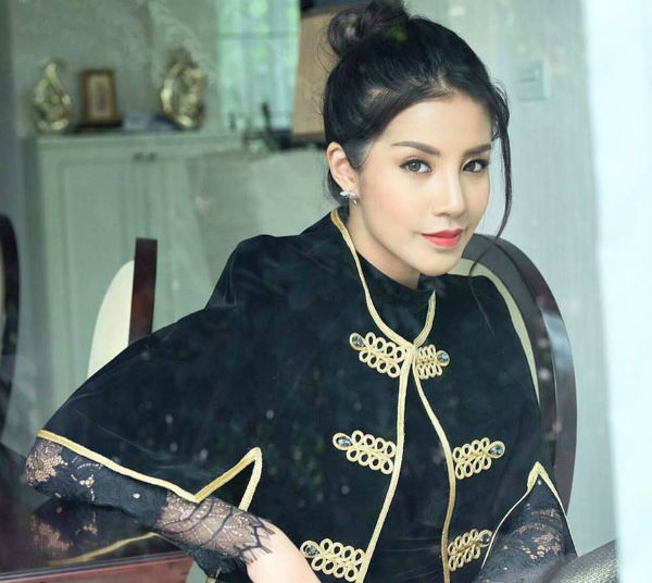 ប៉ុន្មានសន្លឹករបស់Bitoey Rsiam សង្ស័យអត់ស្លៀកខោក្នុង ...